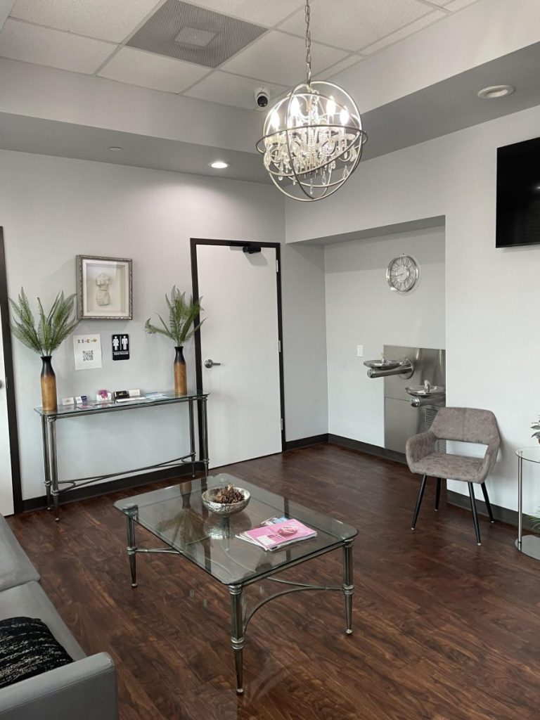 Walk-In Haircuts - Salon-Suites of Plano Texas